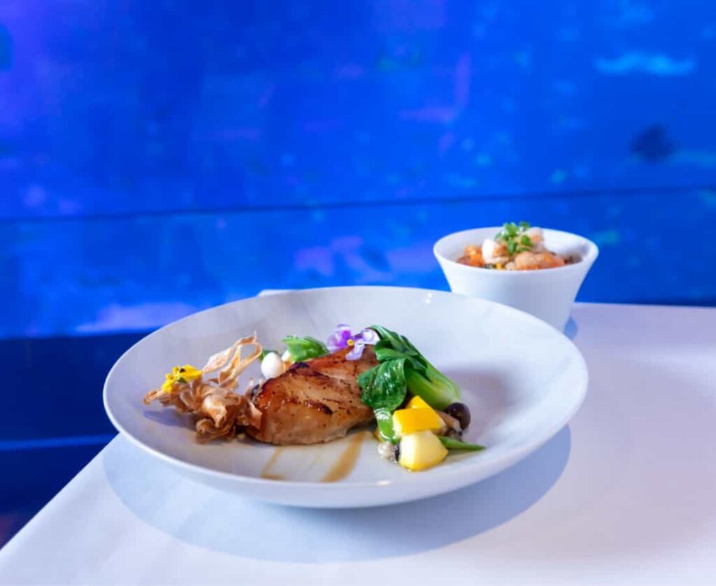 Restaurant Review: Resorts World Sentosa's Ocean Restaurant Makes A ...