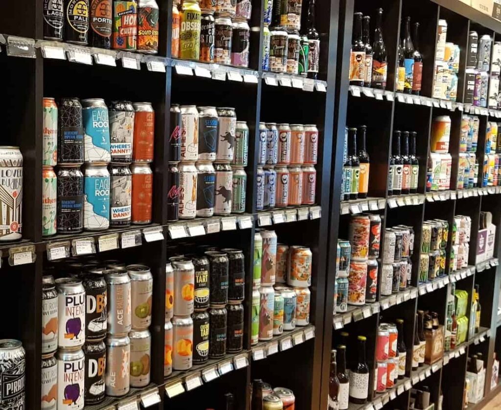Beer Guide: An Introduction to the IPA, Craft Brews for the Hophead ...