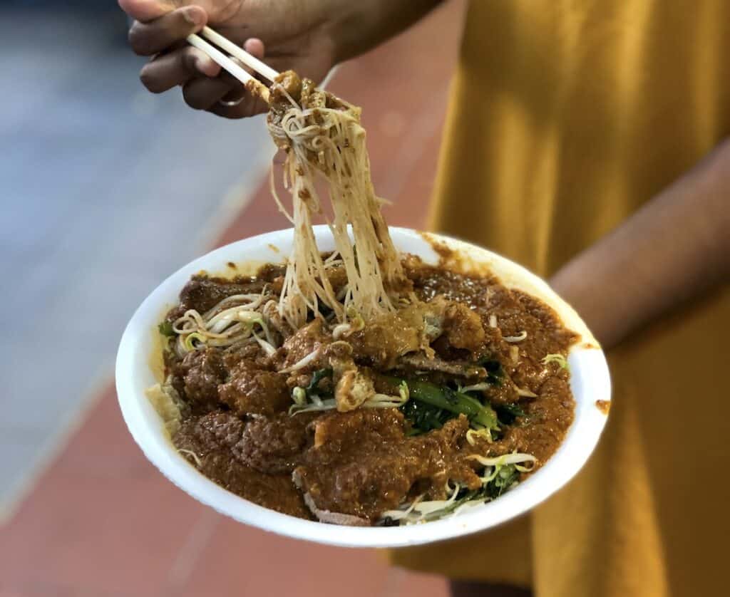 Bedok 85 Hawker Guide: 7 Stalls to Check Out at Fengshan Food Centre ...