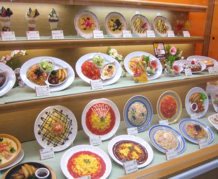 The Real Art of Fake Food: Behind the Hyper-Realistic Replica Dishes ...