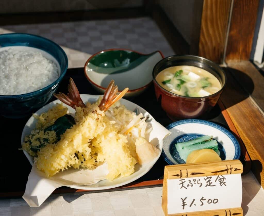 The Real Art of Fake Food: Behind the Hyper-Realistic Replica Dishes ...