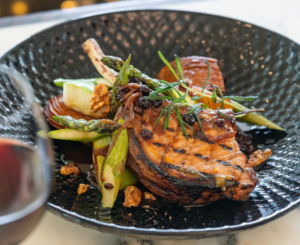 A Dining Guide To Palais Renaissance: Best Cafes, Restaurants and Bars ...