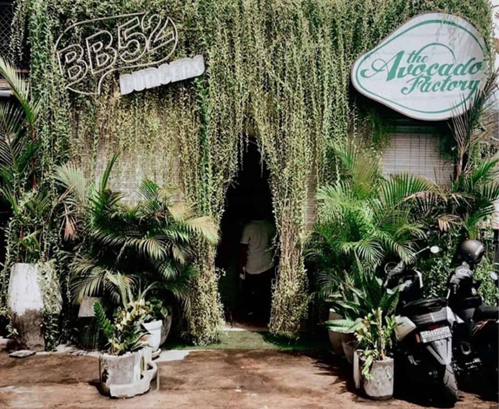 The Best Cafés Restaurants for Brunch and All Day Dining In Canggu ...