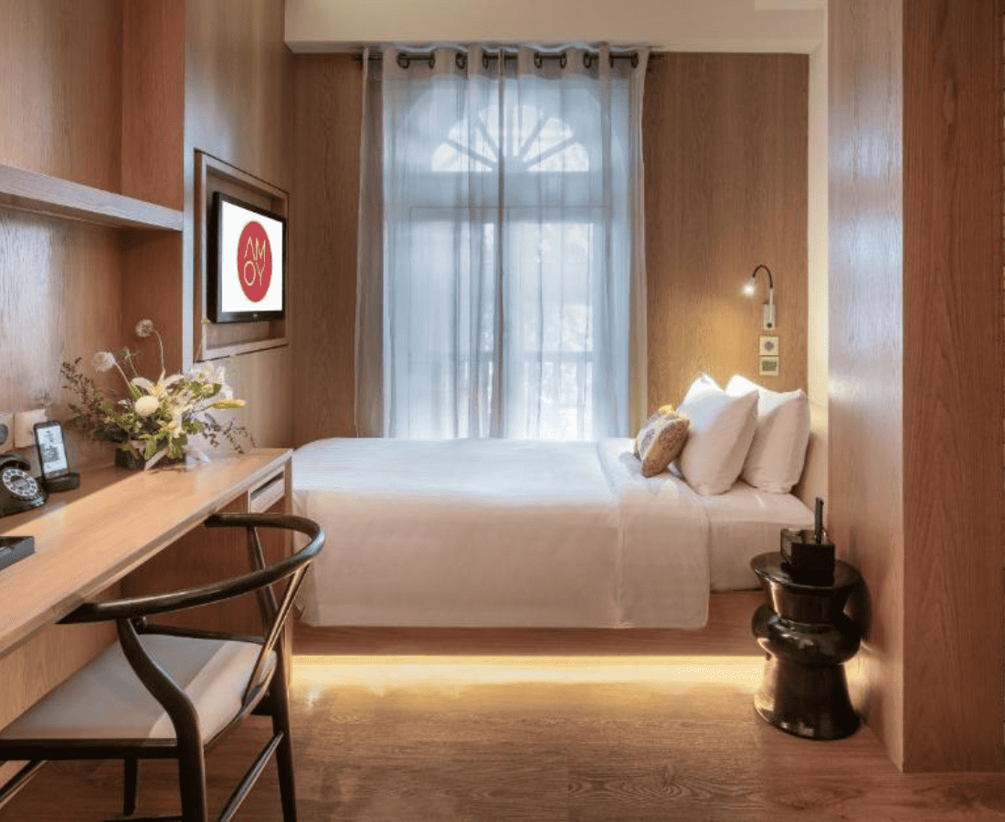 Best Hotels in Singapore for Solo Travellers