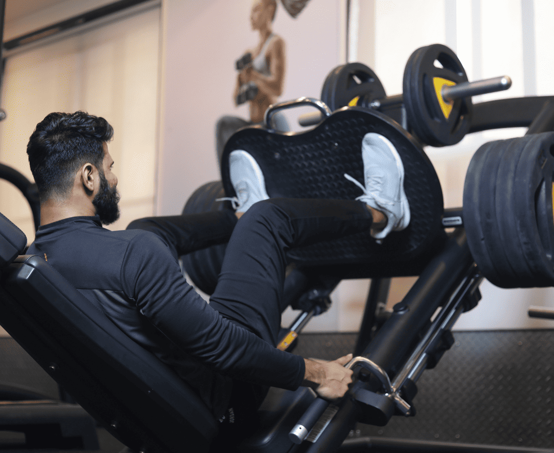 Fitness: Your Beginner's Guide to Lifting & Strength Training
