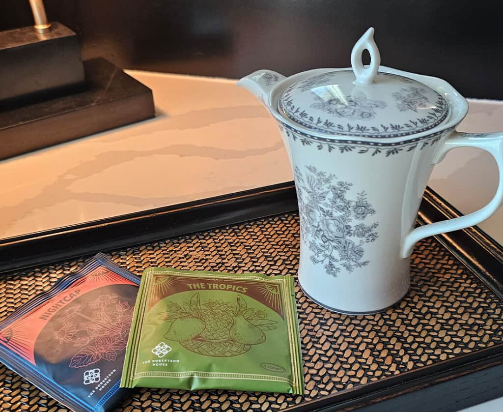 Hotel Review: The Robertson House By The Crest Collection Brings Old ...