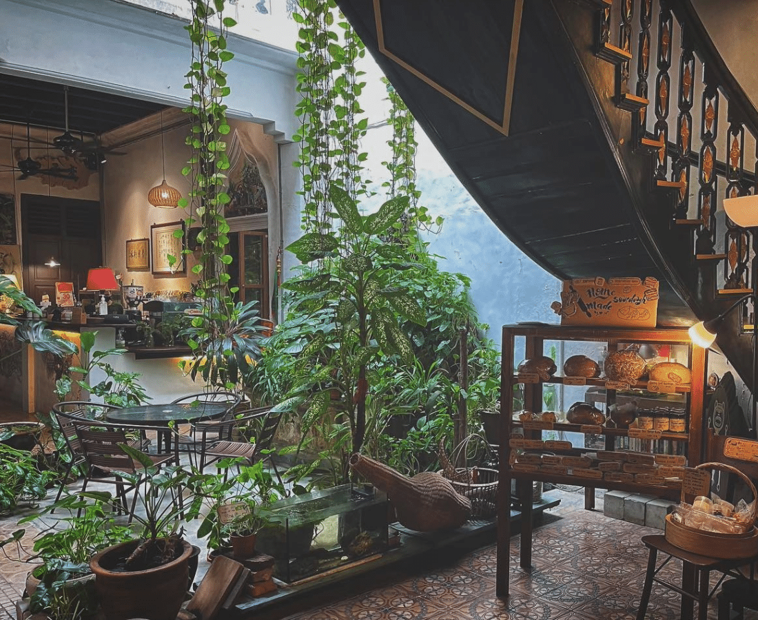 The Best Cafes in Malacca for a Charming Coffee Experience