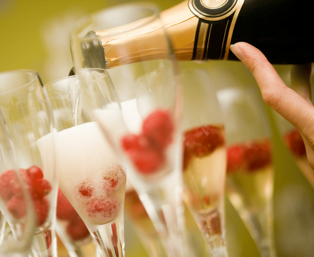 Know Your Champagne: Your Guide To Understanding And Enjoying Your ...